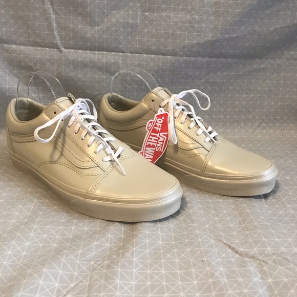 Vans | Shoes | Nwt Vans Cream Pearl Leather Old Skool 15 | Poshmark